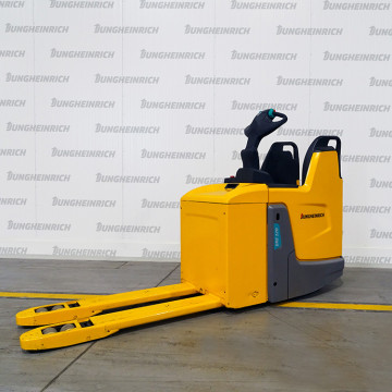 Transpalet electric cu platformă Jungheinrich ERE 120, capacitate 2000 kg